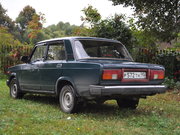 ВАЗ Lada 2105 21053 1.5 MT 75 л.с.бензин, задний