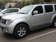 Nissan Pathfinder III 2.5d AT 174 л.с. 4WDдизель, полный