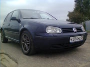 Volkswagen Golf IV 1.6 AT 102 л.с.бензин, передний