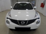 Nissan Juke I 1.6 MT 117 л.с.бензин, передний