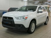 Mitsubishi ASX I 1.6 MT 117 л.с.бензин, передний