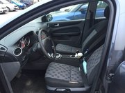 Ford Focus II Рестайлинг 1.6 AT 100 л.с.бензин, передний