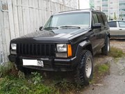 Jeep Cherokee II XJ 4.0 MT 186 л.с.бензин, полный