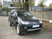 Mitsubishi Pajero Sport II 2.5d AT 178 л.с. 4WDдизель, полный