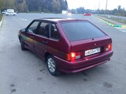 ВАЗ Lada 2114 21140 1.5 MT 79 л.с.бензин, передний