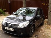 Renault Sandero I 1.6 MT 84 л.с.бензин, передний