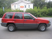 Jeep Grand Cherokee I ZJ 4.0 AT 190 л.с. 4WDбензин, полный