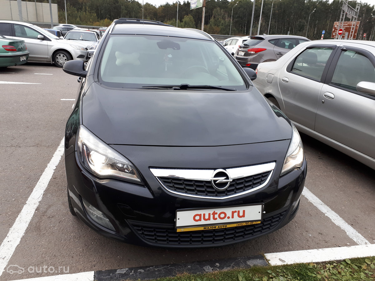 Opel Astra J1.6 AT 115 л.с. бензин, передний привод, универсал 5 дв ...