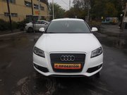 Audi A3 II 8P Рестайлинг 2 1.4 AT 125 л.с.бензин, передний