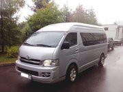 Toyota HiAce H200 2.7 MT 151 л.с.бензин, задний