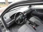 Skoda Octavia I Рестайлинг 1.6 AT 102 л.с.бензин, передний