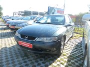 Opel Vectra B Рестайлинг 1.8 MT 125 л.с.бензин, передний