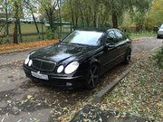 Mercedes-Benz E-klasse III W211, S211 240 2.6 AT 177 л.с.бензин, задний