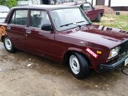 ВАЗ Lada 2107 21074-30 1.6 MT 74 л.с.бензин, задний