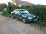 Mercedes-Benz W124 230 2.3 MT 132 л.с.бензин, задний