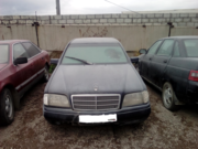 Mercedes-Benz C-klasse I W202 200 2.0 AT 136 л.с.бензин, задний