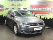 Volkswagen Jetta VI 1.4 AT 122 л.с.бензин, передний