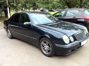 Mercedes-Benz E-klasse II W210, S210 Рестайлинг 240 2.4 AT 170 л.с.бензин, задний