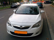 Opel Astra J 1.6 AT 115 л.с.бензин, передний