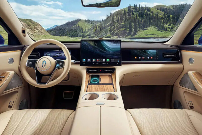 Новый Huawei Aito M7: рекорд заказов и технологии будущего - Авто.ру