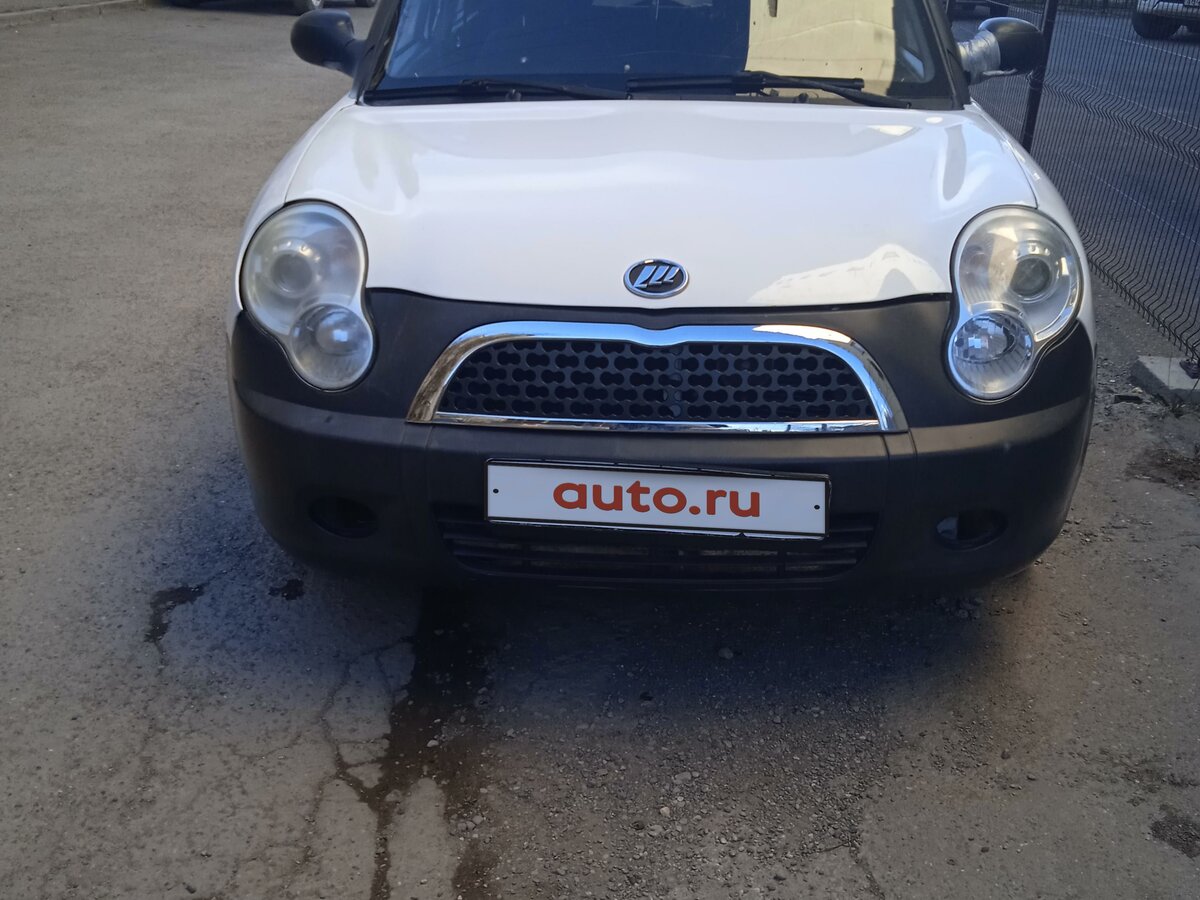 Купить б/у Lifan Smily I (320) 1.3 MT (89 л.с.) бензин механика в ...