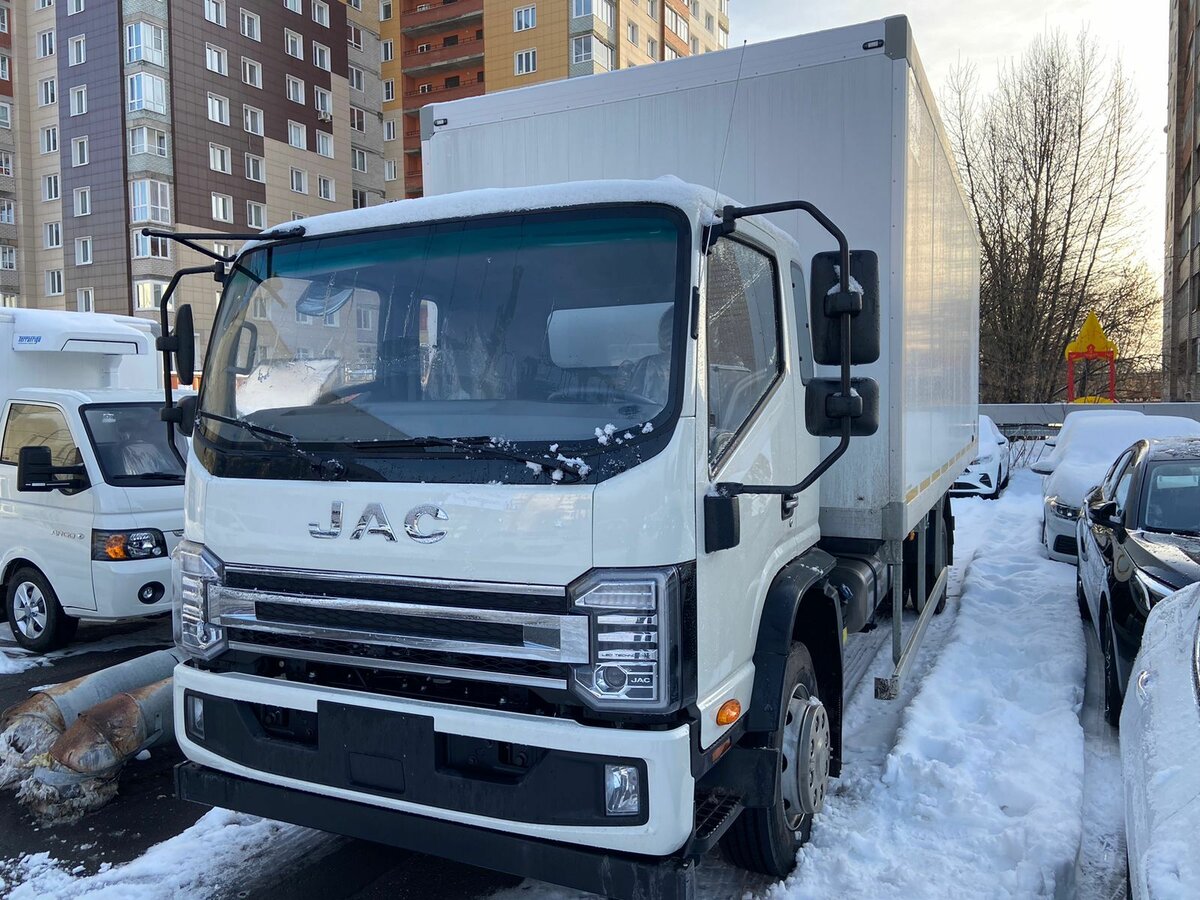 Купить новый JAC N120 дизель механика в Кирове: белый изотермический кузов 2023 года на Авто.ру ...