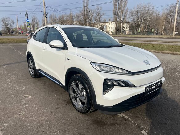 Купить б/у Ciimo (Dongfeng-Honda) M-NV I Electro AT (120.0 кВт) электро ...