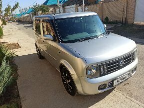 Купить б/у Nissan Cube II (Z11) 1.4 AT (98 л.с.) бензин автомат в Краснодаре: серебристый Ниссан ...