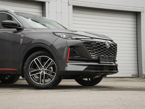 Купить новый Changan UNI-S (CS55 Plus) 2024-2025 1.5 AMT (181 л.с.) бензин робот в Санкт ...