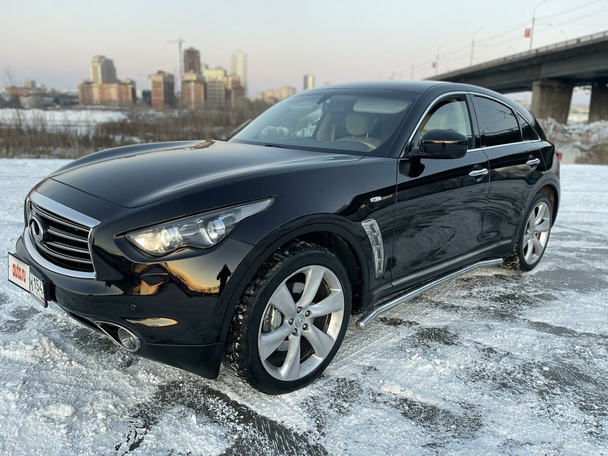 Купить б/у Infiniti FX II (S51) Рестайлинг FX37 3.7 AT (333 л.с.) 4WD бензин автомат в ...