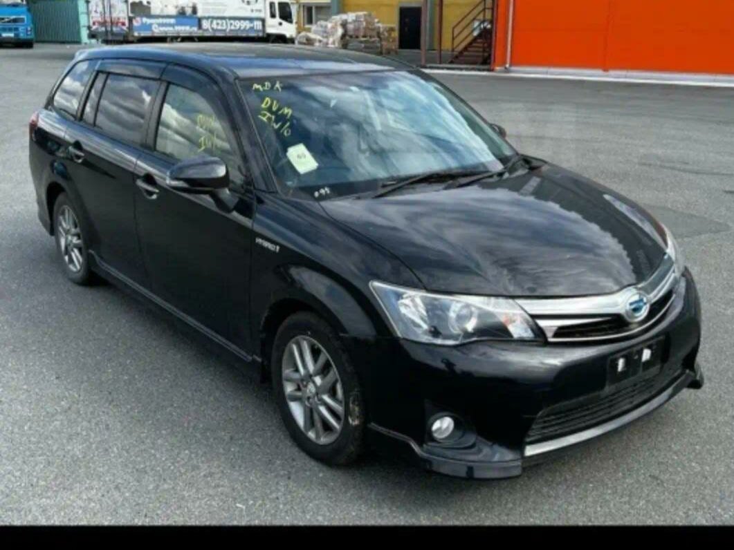 Купить б/у Toyota Corolla XI (E160, E170, E180) Fielder 1.5hyb CVT (74 ...