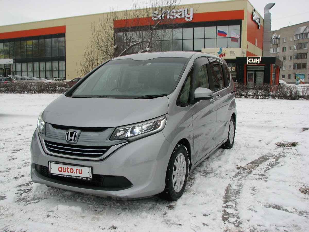 Купить б/у Honda Freed II Freed+ 1.5hyb AMT (110 л.с.) гибрид робот в ...