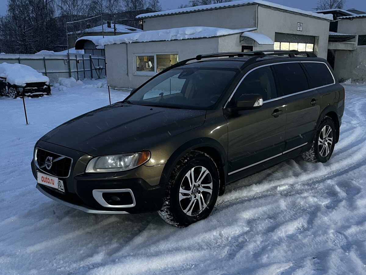 Купить б/у Volvo XC70 II 2.4d AT (215 л.с.) 4WD дизель автомат в Петрозаводске: коричневый ...