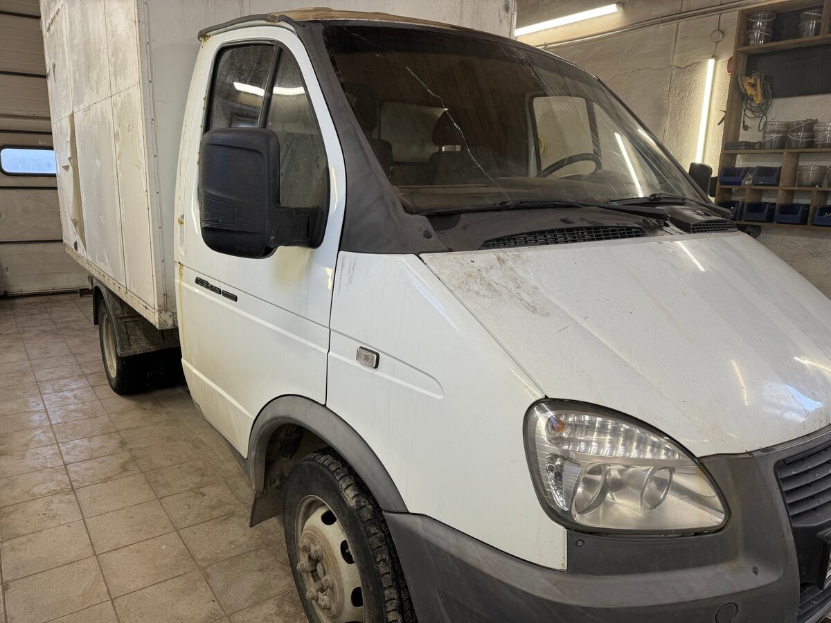 Купить б/у ГАЗ ГАЗель (3302) бензин механика в Берёзовском: белый промтоварный автофургон 2017 ...