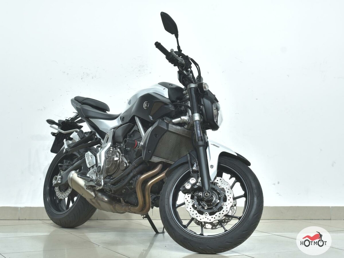 Купить б/у Yamaha MT-07 (FZ-07) инжектор 6 передач в Москве: белый ...
