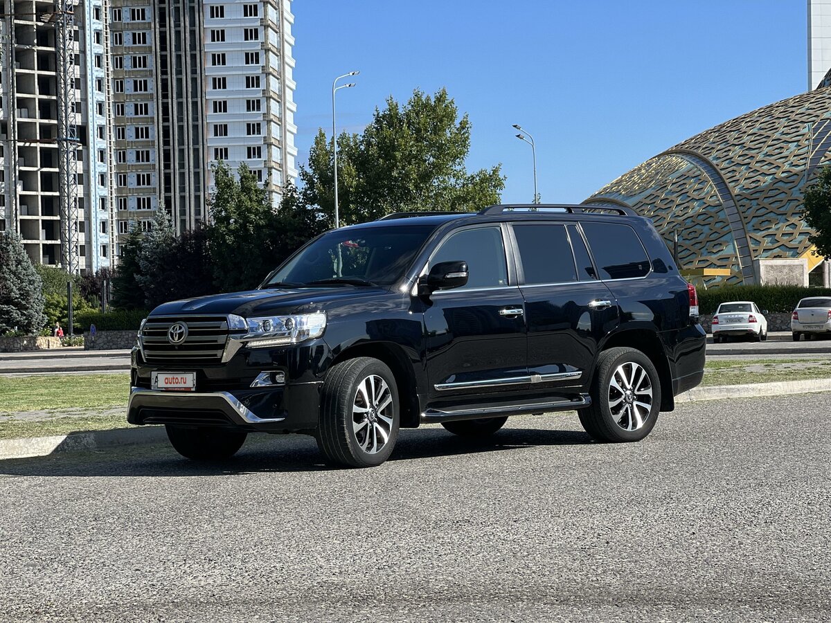 Купить б/у Toyota Land Cruiser 200 Series Рестайлинг 2 4.6 AT (309 л.с ...