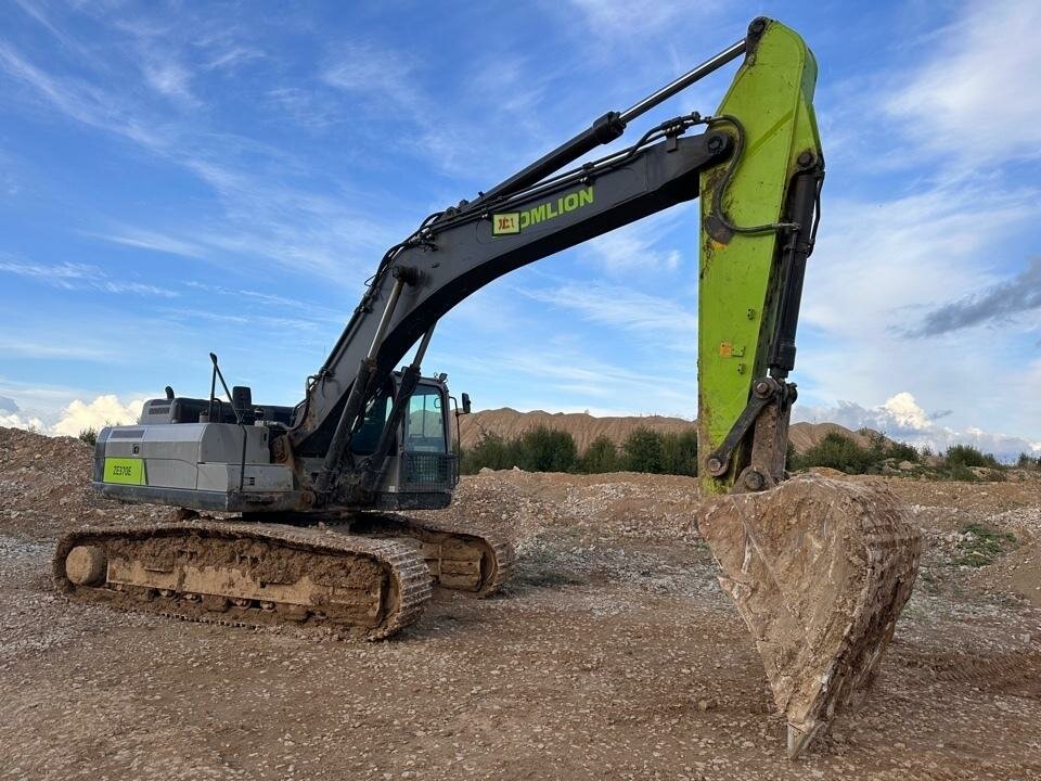 Купить б/у Zoomlion ZE370E в Калуге: гусеничный экскаватор 2022 года по ...