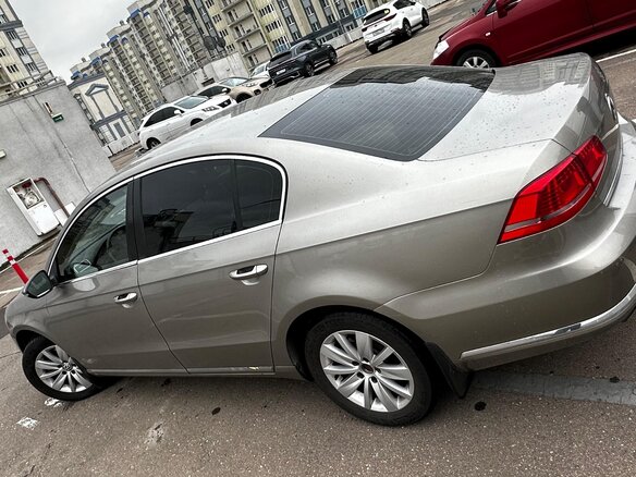 Купить б/у Volkswagen Passat B7 1.8 MT (152 л.с.) бензин механика в ...