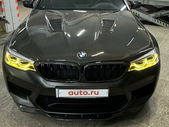 Купить б/у BMW M5 VI (F90) Competition 4.4 AT (625 л.с.) 4WD бензин ...