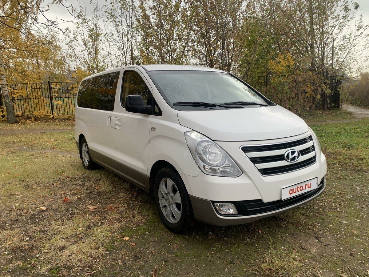 Купить б/у Hyundai H-1 II Рестайлинг 2.5d AT (170 л.с.) дизель автомат ...