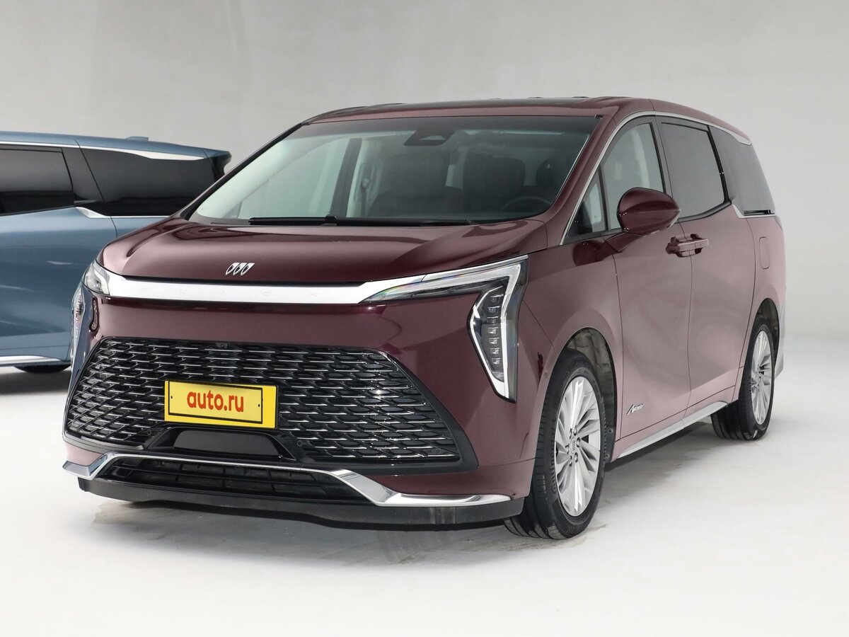 Купить б/у Buick GL8 IV Century 2.0 AT (237 л.с.) бензин автомат в Благовещенске: пурпурный ...