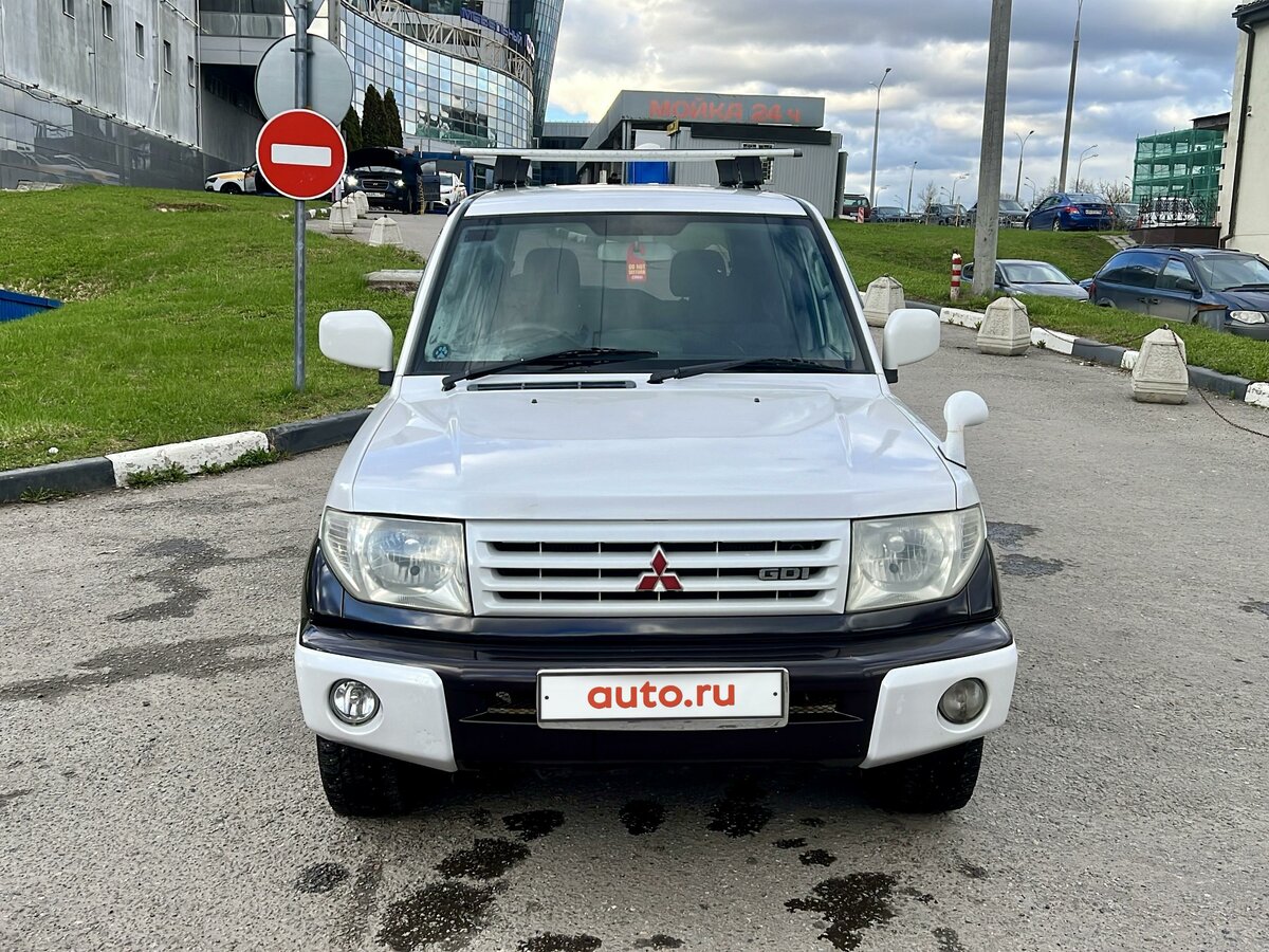 Купить б/у Mitsubishi Pajero iO 1998-2007 1.8 AT (130 л.с.) 4WD бензин ...