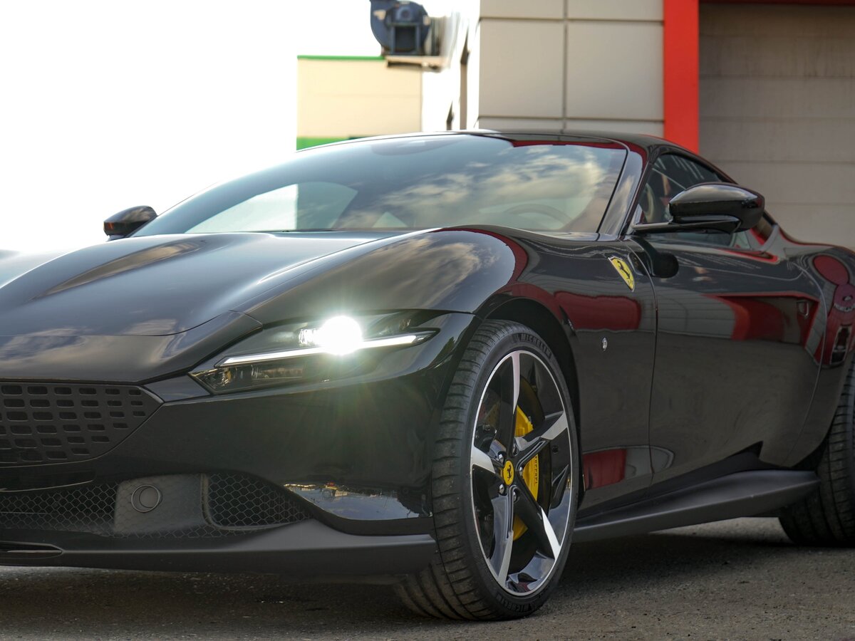 Купить б/у Ferrari Roma 2020-2024 3.9 AMT (620 л.с.) бензин робот в ...