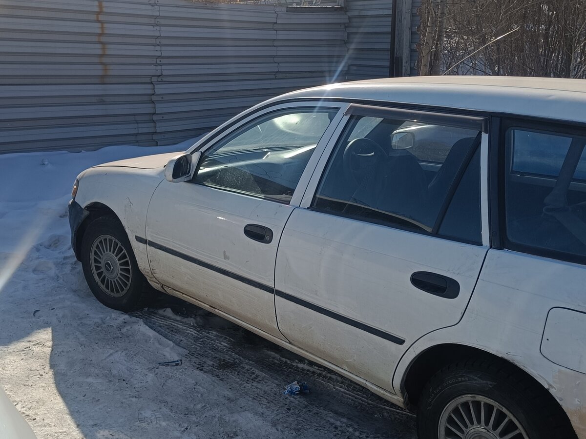 Купить б/у Toyota Corolla VII (E100) 2.2d AT (79 л.с.) дизель автомат в ...