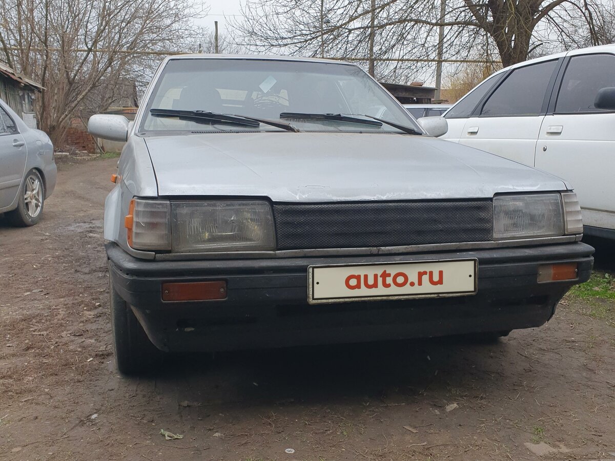 Купить б/у Mazda 323 III (BF) 1.3 MT (60 л.с.) бензин механика в Краснодаре: серебристый Мазда ...