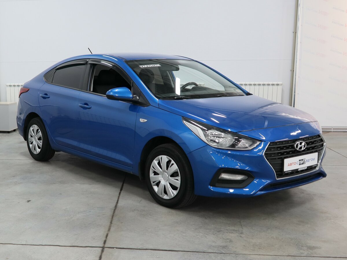 Купить б/у Hyundai Solaris II 1.6 AT (123 л.с.) бензин автомат в Курске ...