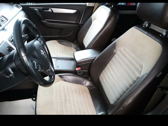 Купить б/у Volkswagen Passat B7 1.8 AMT (152 л.с.) бензин робот в ...