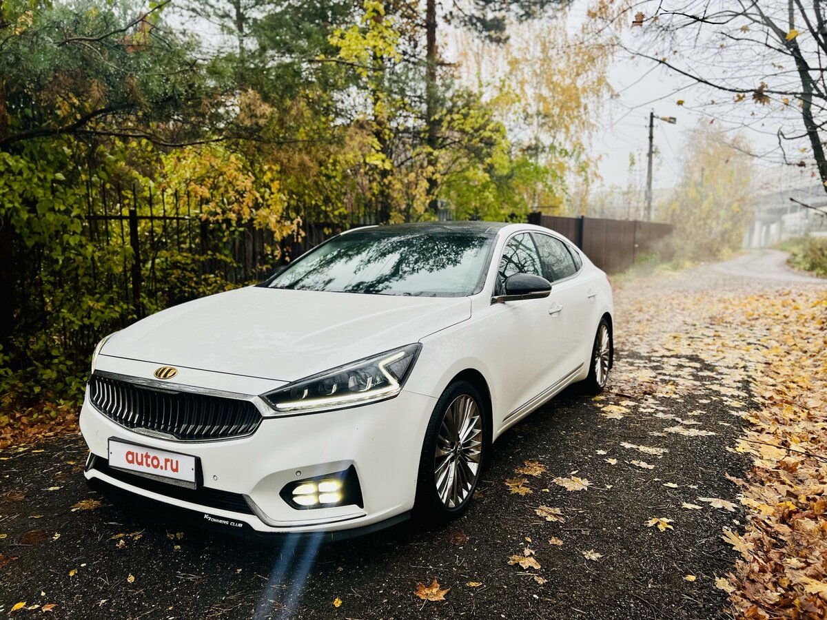 Купить б/у Kia K7 YG (II) 2.4 AT (190 л.с.) бензин автомат в Москве: белый Киа K7 YG (II) седан ...