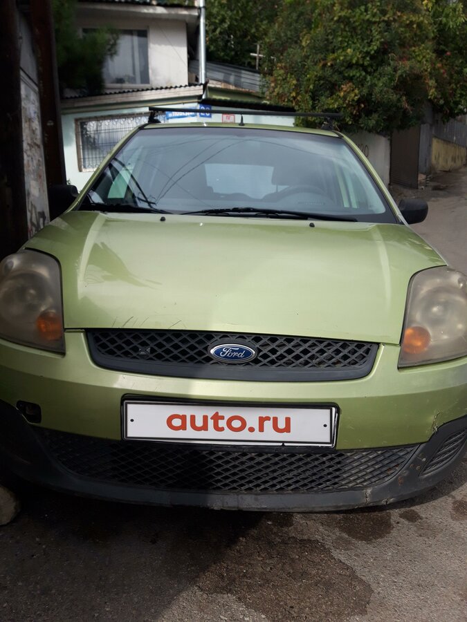 Купить б/у Ford Fiesta Mk5 1.4 AMT (80 л.с.) бензин робот в Ялте ...
