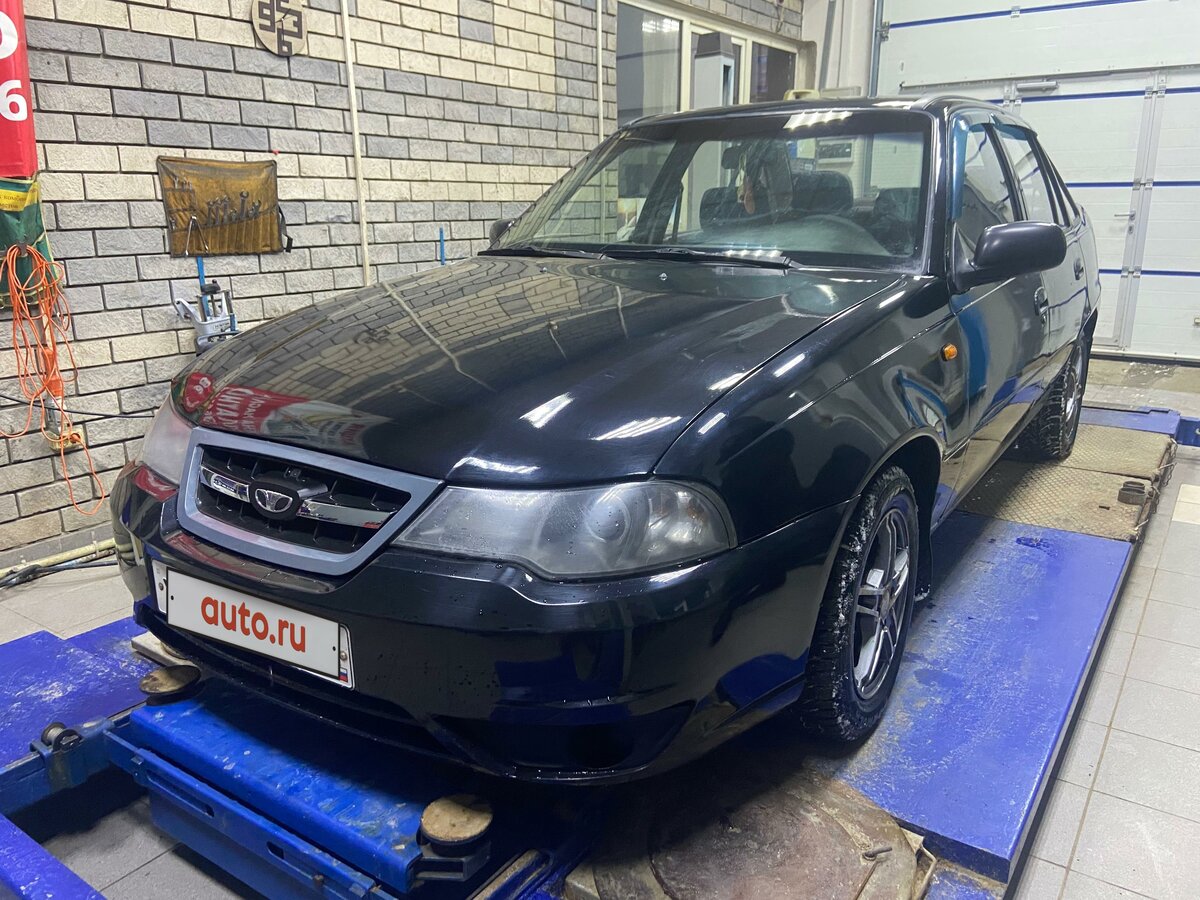 Купить б/у Daewoo Nexia I Рестайлинг 1.6 MT (109 л.с.) бензин механика ...